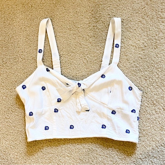 Tops | White Blue Seashell Embroidered Crop Top Women Large | Poshmark